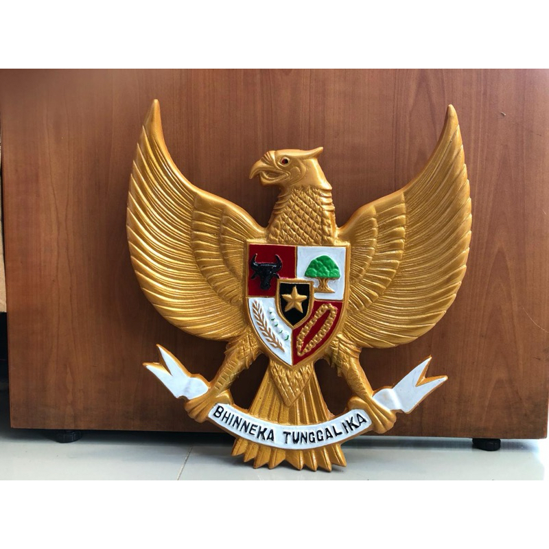 Jual Pajangan / Hiasan Dinding Datar Garuda Pancasila ukuran 30cm x ...