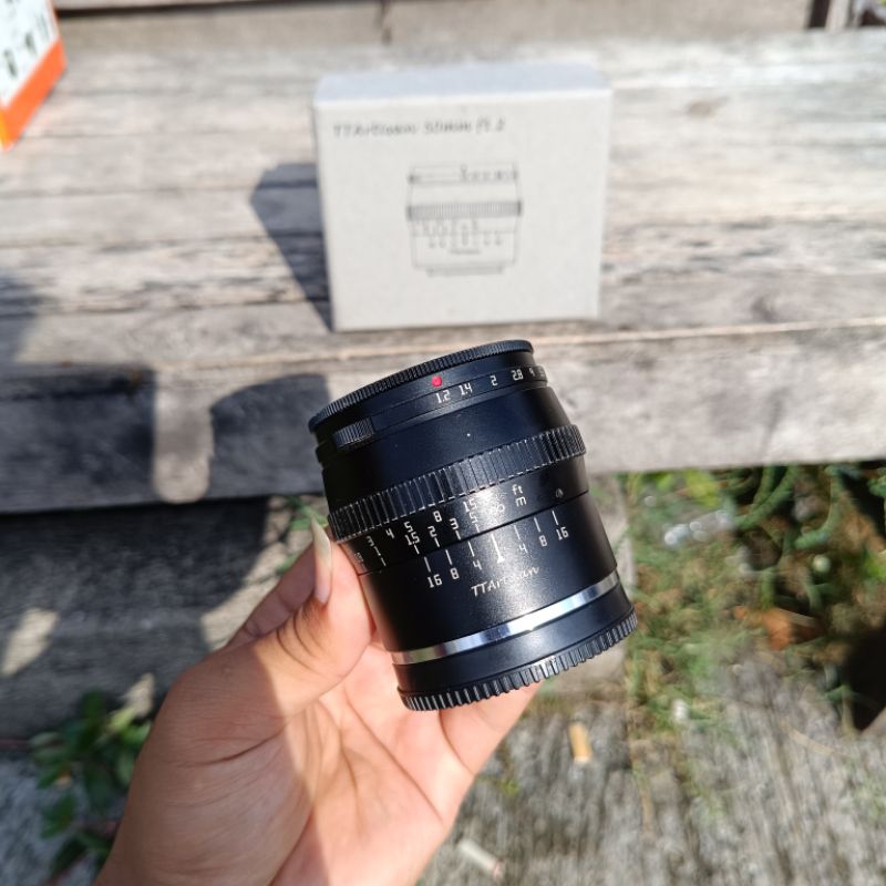 Jual TTartisan 50 mm f1.2 | Shopee Indonesia