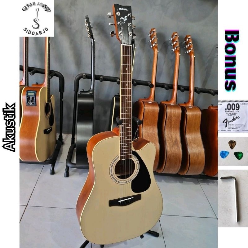 Jual Gitar Akustik Yammaha Jumbo Cutway Binding Gading ( Elektrik Version Available ) Sidoarjo ...