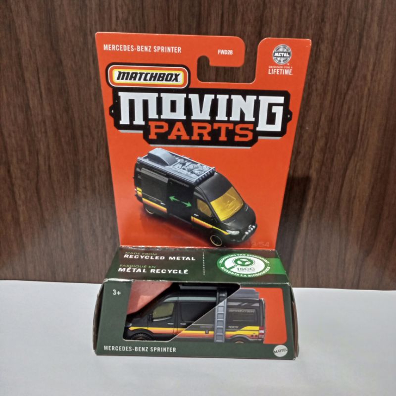Jual MATCHBOX MOVING PARTS MERCEDES BENZ SPRINTER | Shopee Indonesia