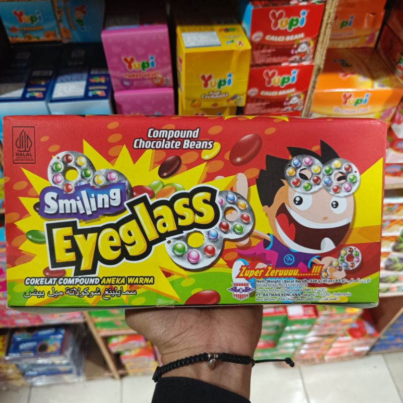 Jual PERMEN COKELAT SMILING KACAMATA EYEGLASS BOX 320 GRAM ( 40PCS X ...