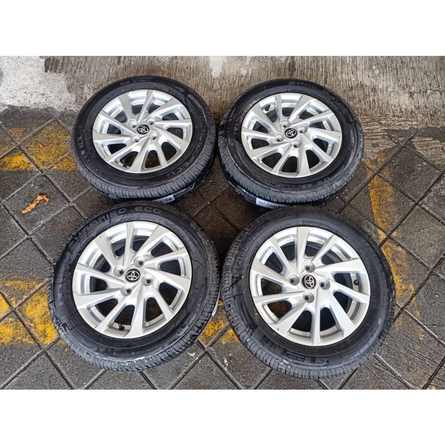 Jual VELG MOBIL COPOTAN STANDAR AGYA NEW RING 14 LOBANG 4X100 + BAN 175 65 R14 | Shopee Indonesia