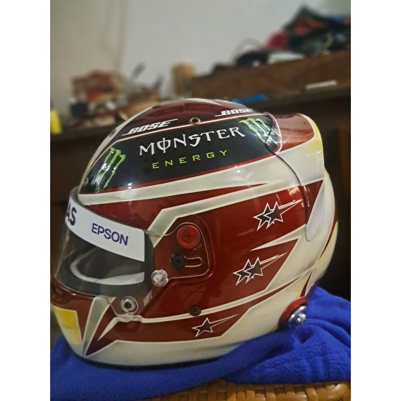 Jual Mercedes AMG F1 2019 LH Lewis Hamilton helmet 1/2 scale Helm ...