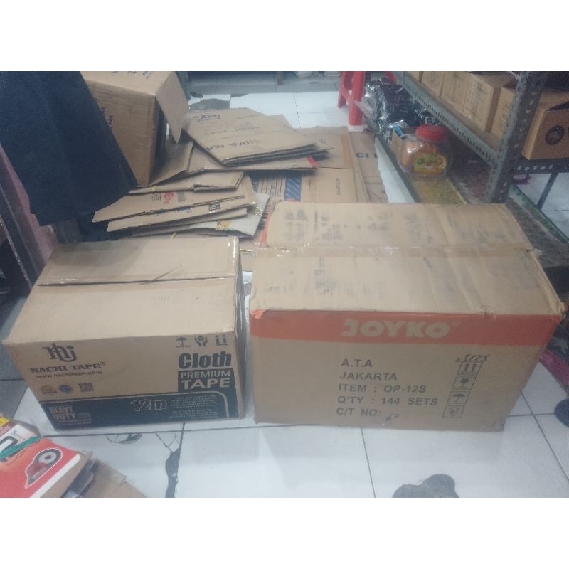 Jual Kardus Bekas BESAR / TANGGUNG Tebal Untuk packing / Pindahan ...