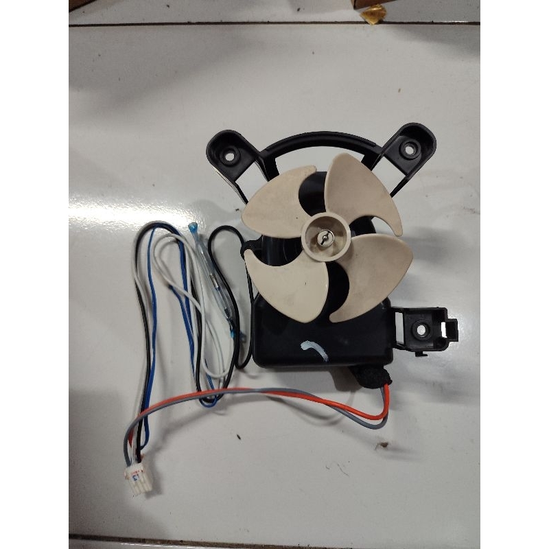 Jual MOTOR FAN KULKAS SHARP 2 PINTU INVERTER BALING BALINH GIUS TERMIS ...