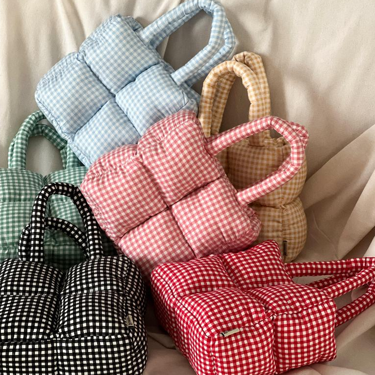 Jual PETITE PILLOW BAGS (mini puffer bag) | Shopee Indonesia