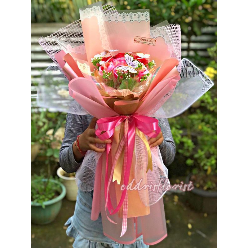 Jual Buket Bunga Round Mariposa/buket bunga dan kupu-kupu | Shopee ...