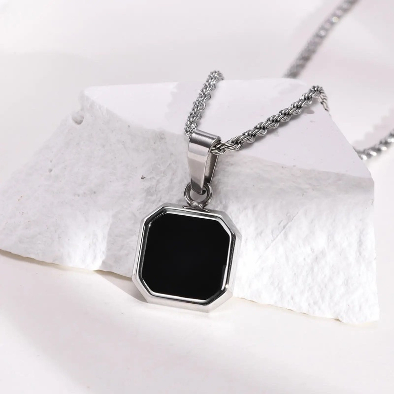 Jual KALUNG TAMBANG LIONTIN KOTAK HITAM TERBARU COCOK BUAT PRIA WANITA ...