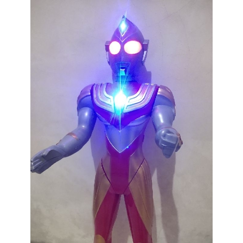 Jual MAINAN ROBOT BESAR ULTRAMEN | Shopee Indonesia