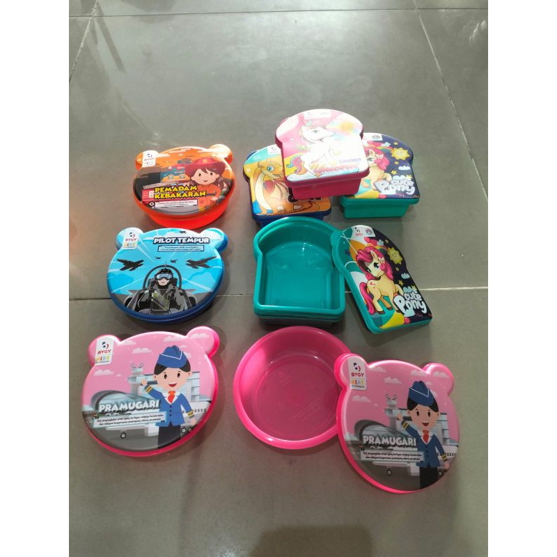 Jual 5071 - KOTAK MAKAN / TEMPAT MAKAN / TEPAK MAKAN SMALL BREAD ...