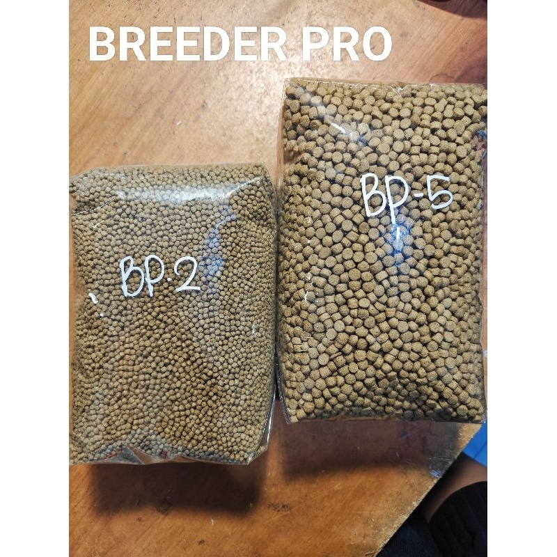 Jual BREEDER PRO 1kg / REPACK / breederpro pakan koi | Shopee Indonesia