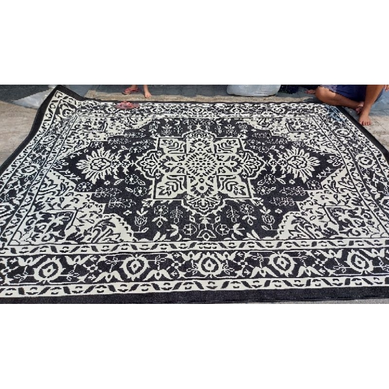 Jual Ambal Moderno BW Luxe 230x310cm Karpet Permadani minimalis modern ...