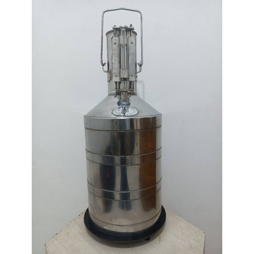 Jual Bejana Ukur Bahan Stainless 20 liter Merk DB | Shopee Indonesia