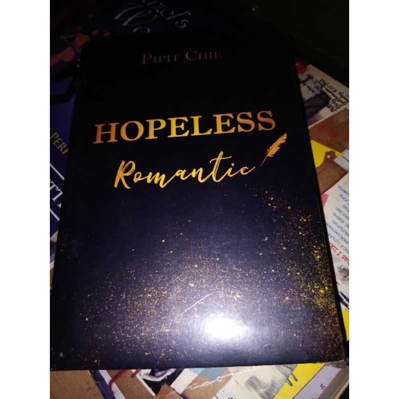 Jual Novel Hopeless Romantic | Shopee Indonesia