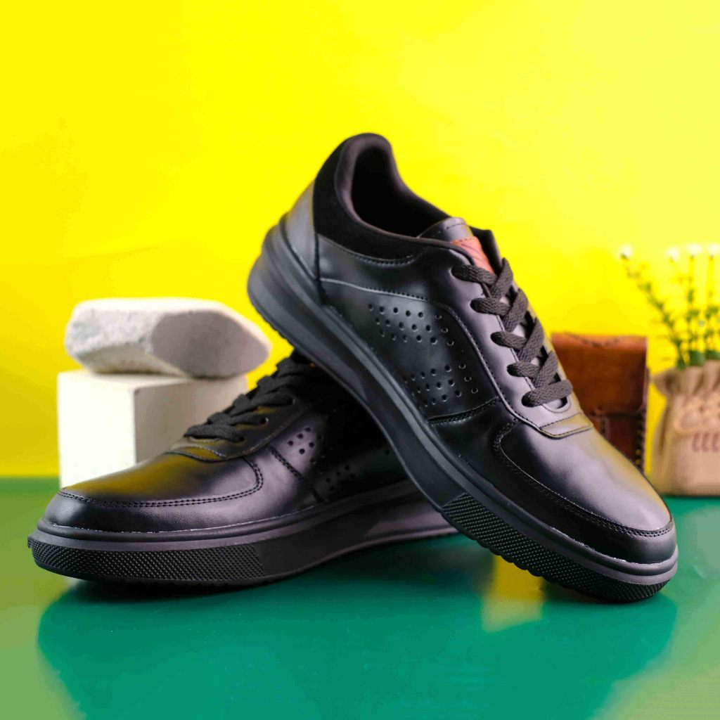 Jual Sepatu Pria Asli Kulit Hitam Sneaker Casual Formal Cowok Ukuran 39-40-41-42-43-44 | Shopee ...