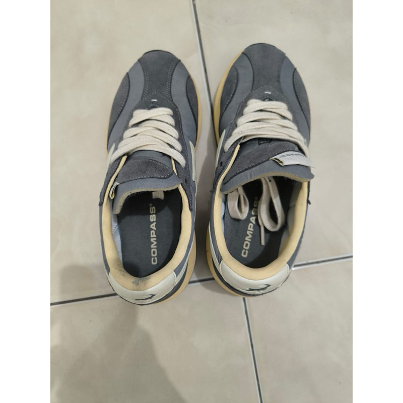 Jual Compass Velocity UK 39 SECOND | Shopee Indonesia