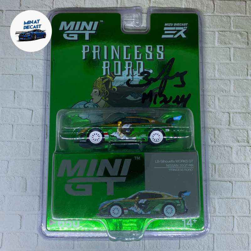 Jual Mini gt nissan skyline r35 princess roro dan garuda mizu signed by ...