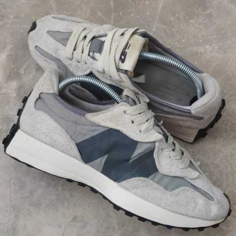 Jual Sepatu Second New Balance 327 Abu Grey | Shopee Indonesia