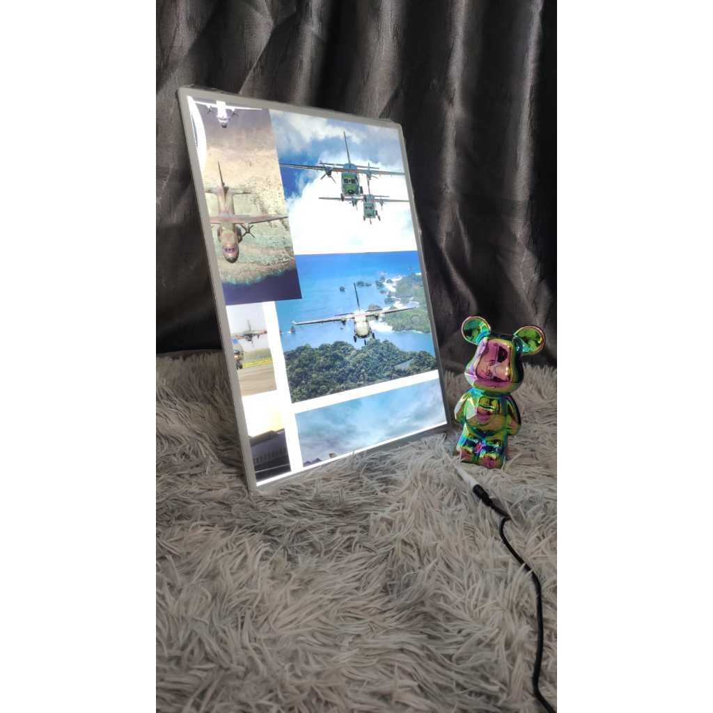 Jual SLIM LED BOX FRAME POSTER PROMOSI / UKURAN A3 FRAME LED KAKI PIN ...