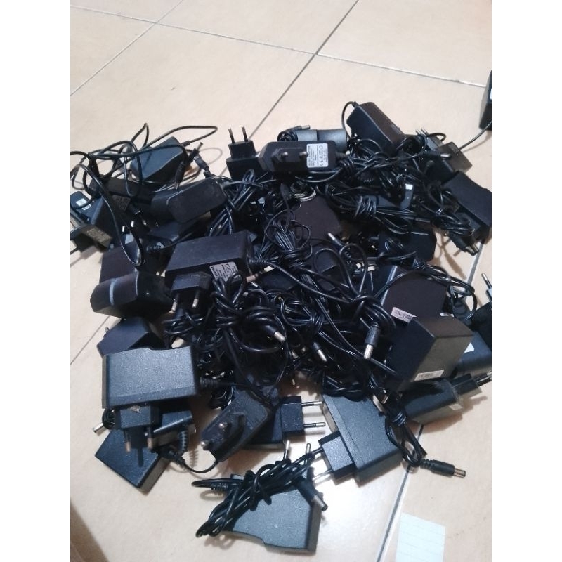 Jual adaptor ont/stb 12V, 1A/ 1,5A/ 2A merek random | Shopee Indonesia