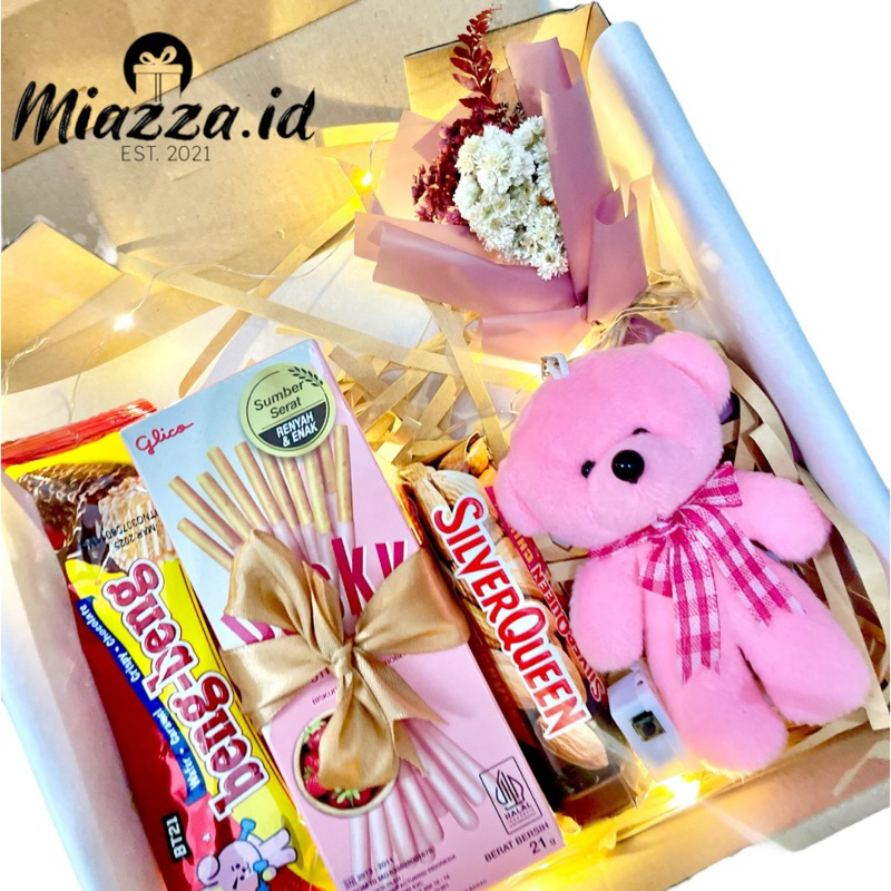 Jual Hampers Snack Box Cokelat Kado Ulang Tahun Wisuda Hadiah Pacar ...