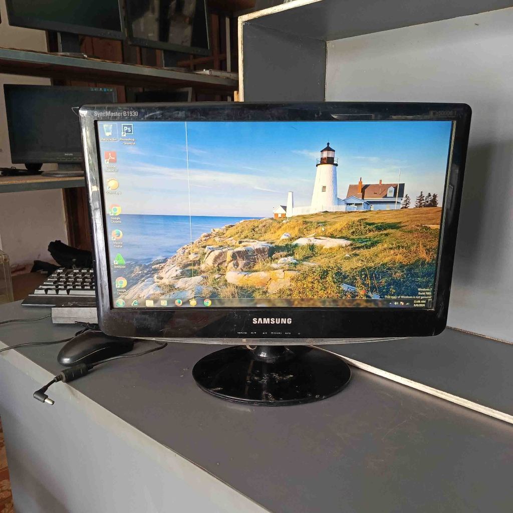 Jual Monitor Lcd Merk Samsung Ukuran Layar 19 Inch Minus Garis | Shopee ...