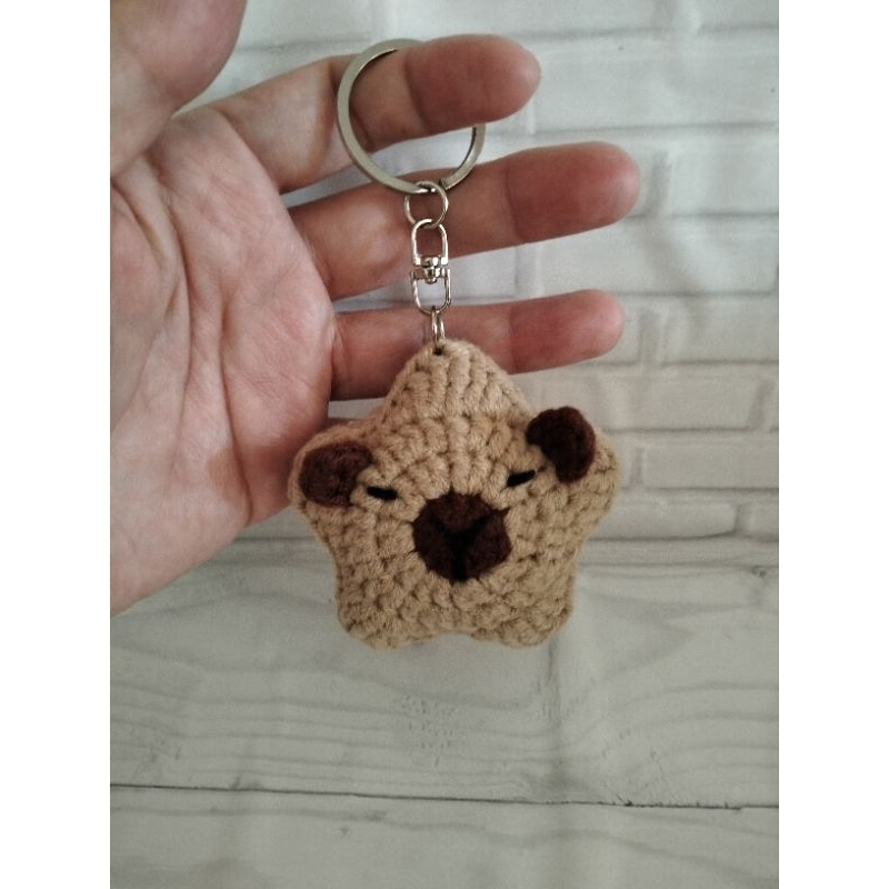 Jual capybara crochet star/ gantungan kunci rajut/amigurumi/keychain ...