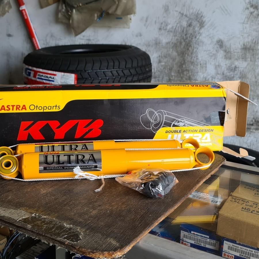 Jual Shock Breaker / Shockbreaker Belakang Futura / T120SS KAYABA ULTRA ...