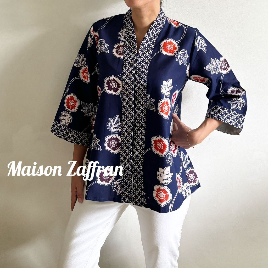 Jual Batik Blue White Kartini Style Top | Shopee Indonesia