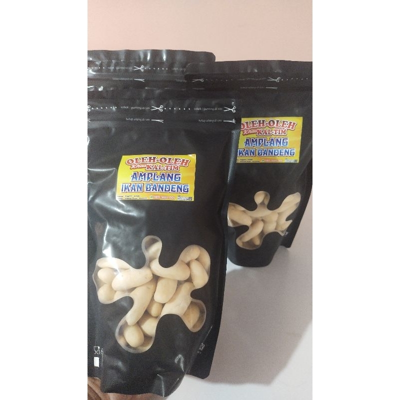 Jual Amplang khas Kalimantan Timur kerupuk amplang IKN, ikan bandeng ...