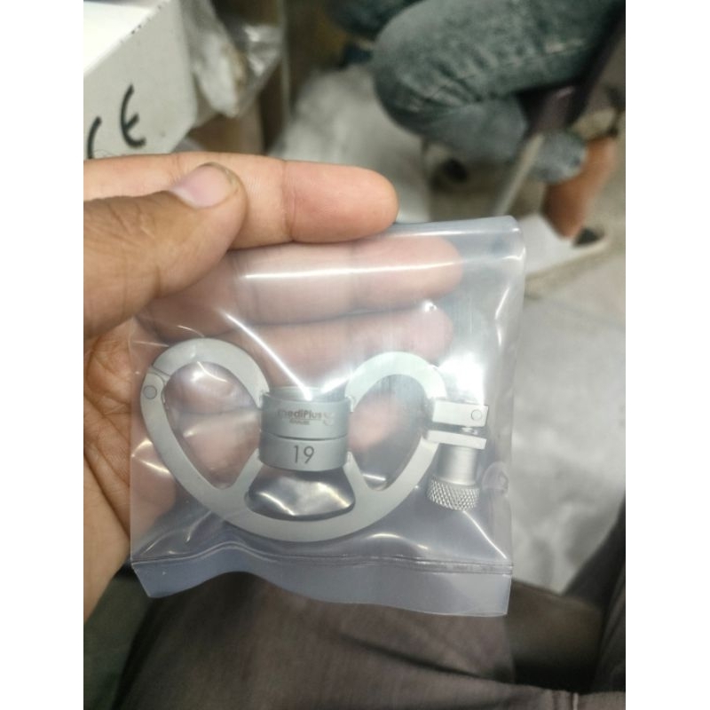 Jual Meditron Moldtron Circular Clamp Winkleman Clamp Gomco Clamp ...