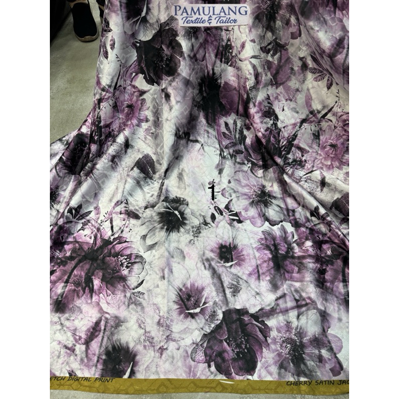 Jual Kain Satin jaquard Silk Bunga Motif// Harga Per Setengah Meter (50 ...