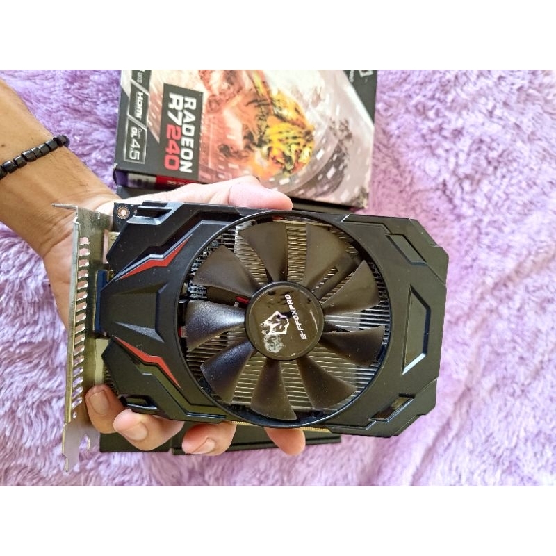 Jual Vga Amd radeon R7 240 2gb gddr5 lengkap | Shopee Indonesia