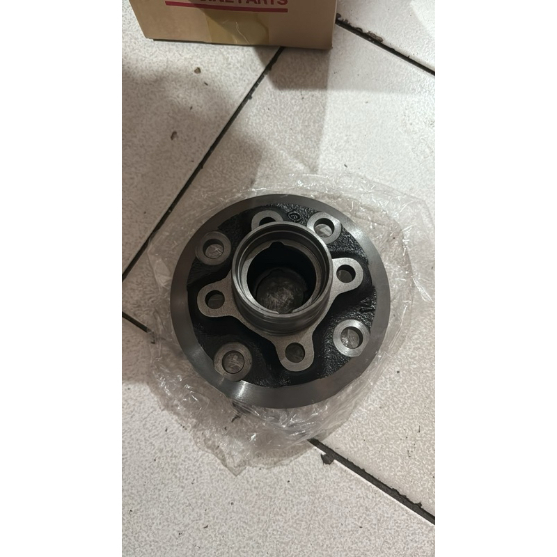 Jual Nap Roda Depan Panther Kotak / Pick Up ORI ISUZU Pth Old | Shopee ...