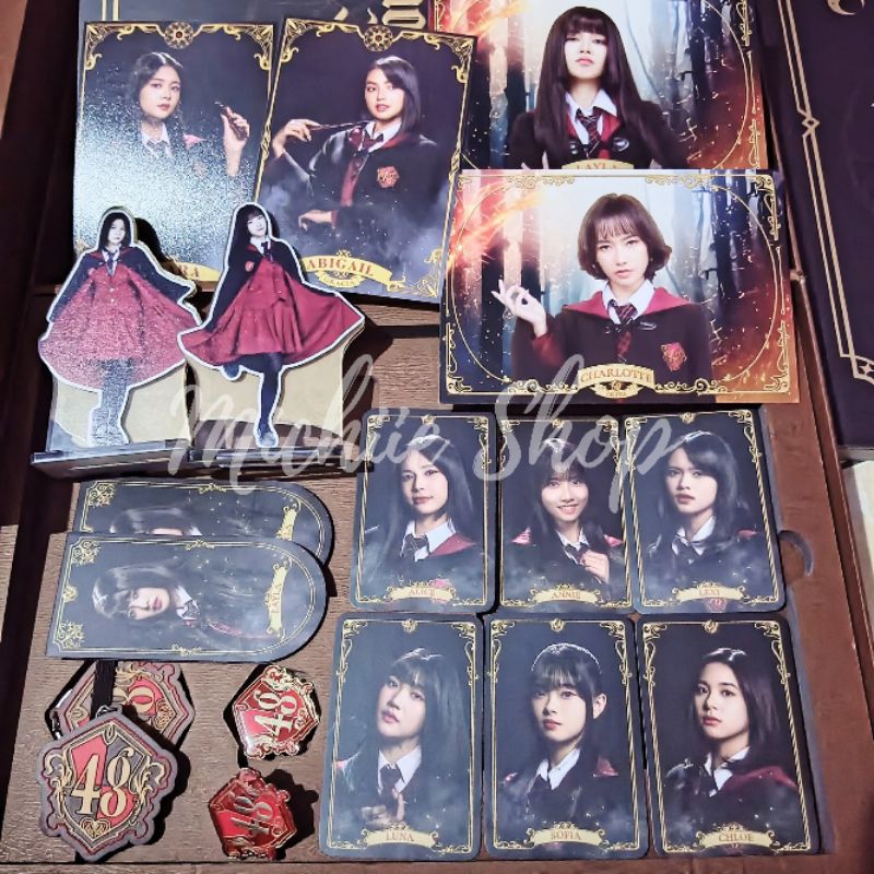 Jual Magic Hour Pandora Box Official JKT48 - Photocard/Photopack/Artbook/Acrylic Standee ...