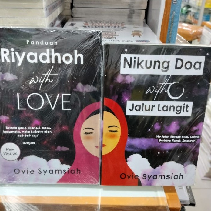 Jual FANTASTIS Paket 2 buku panduan riyadhoh with love dan nikung doa with jalur langit langsung ...