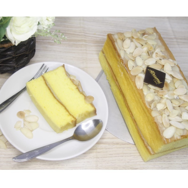 Jual Kue Selai Vanilla Topping kacang almond Produksi Al-Rumi + Gratis ...