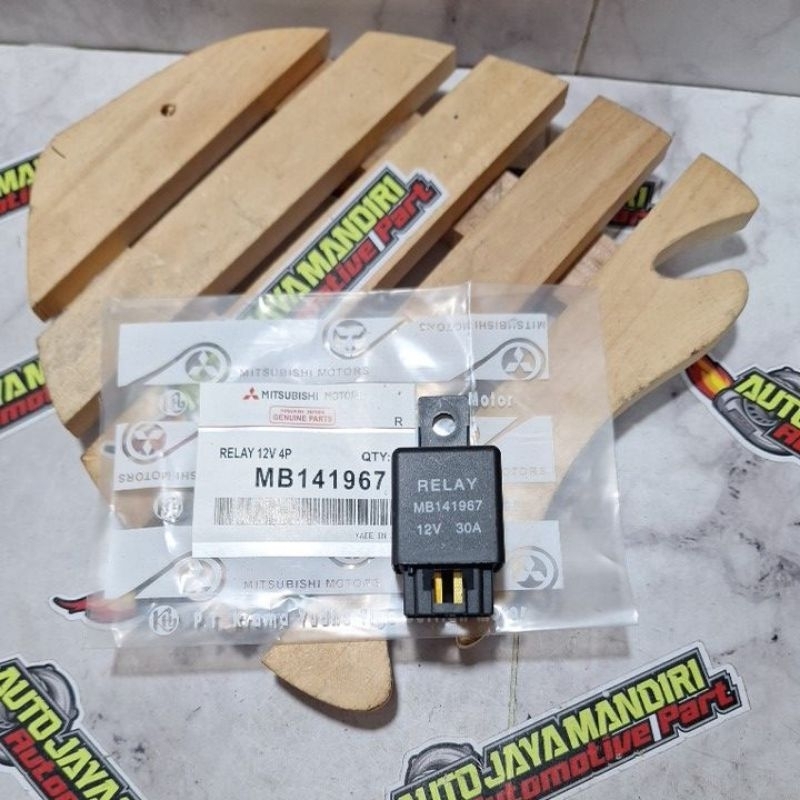 Jual Relay rellay L300 L300 diesel 12V kaki 4 MB141967 KTB | Shopee ...