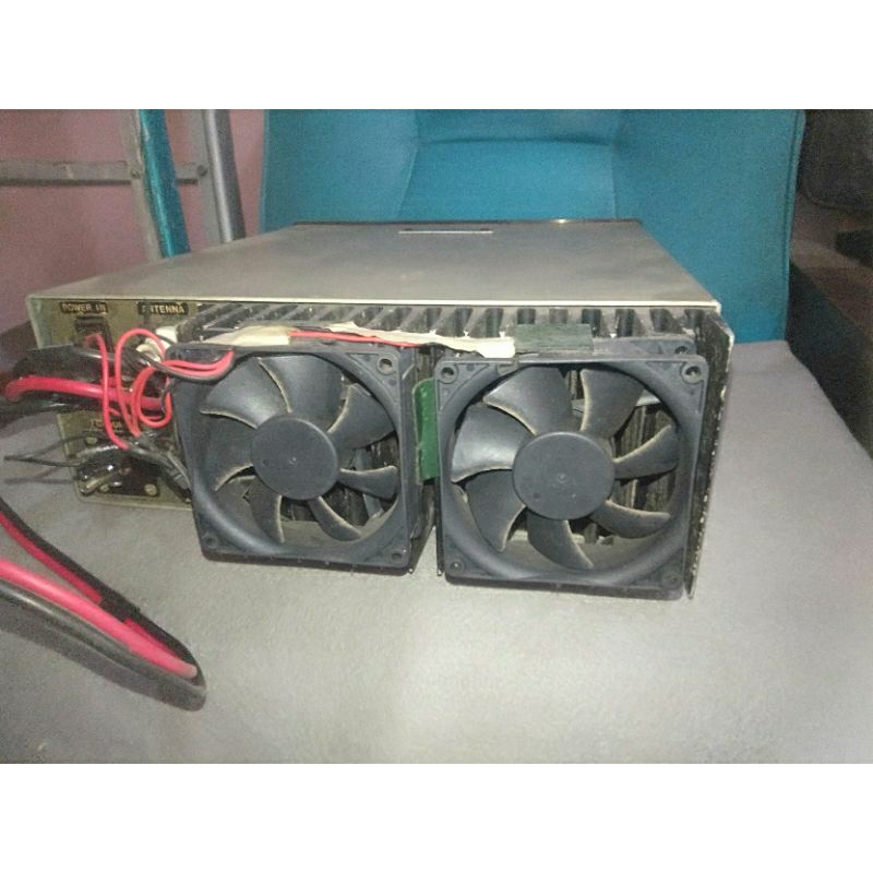 Jual HF Furuno FS 1000 sdh dds Freq aktif 80+40 meter band. Watt 100 ...