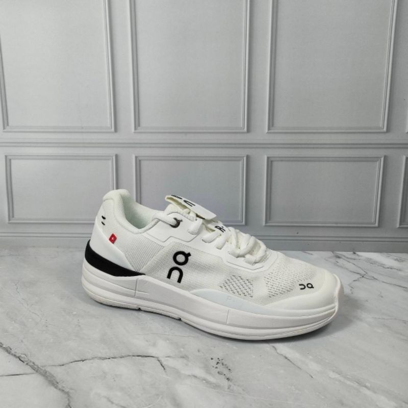 Jual Sepatu Running On Cloud X The Roger Tenis Shoes Pro White / sepatu ...