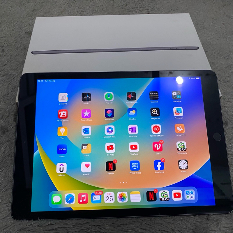 Jual ipad gen 7 include apple pencil, keyboard bluetooth dan case magnetic | Shopee Indonesia