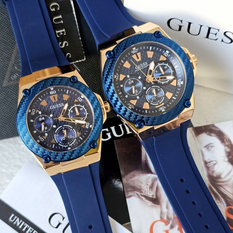Jual Jam Tangan Guess W1049G2 dan W1094L2 Chronograph Tanggal Hari ...
