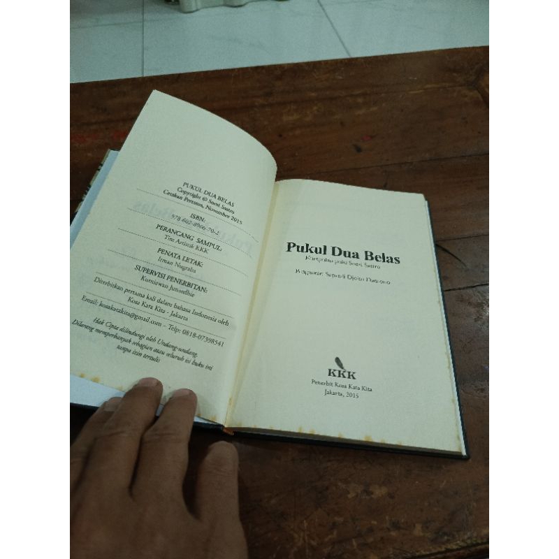 Jual BUKU PUISI SOESI SASTRO PUKUL DUA BELAS- G3 | Shopee Indonesia Jual BUKU PUISI SOESI SASTRO PUKUL DUA BELAS- G3 | Shopee Indonesia