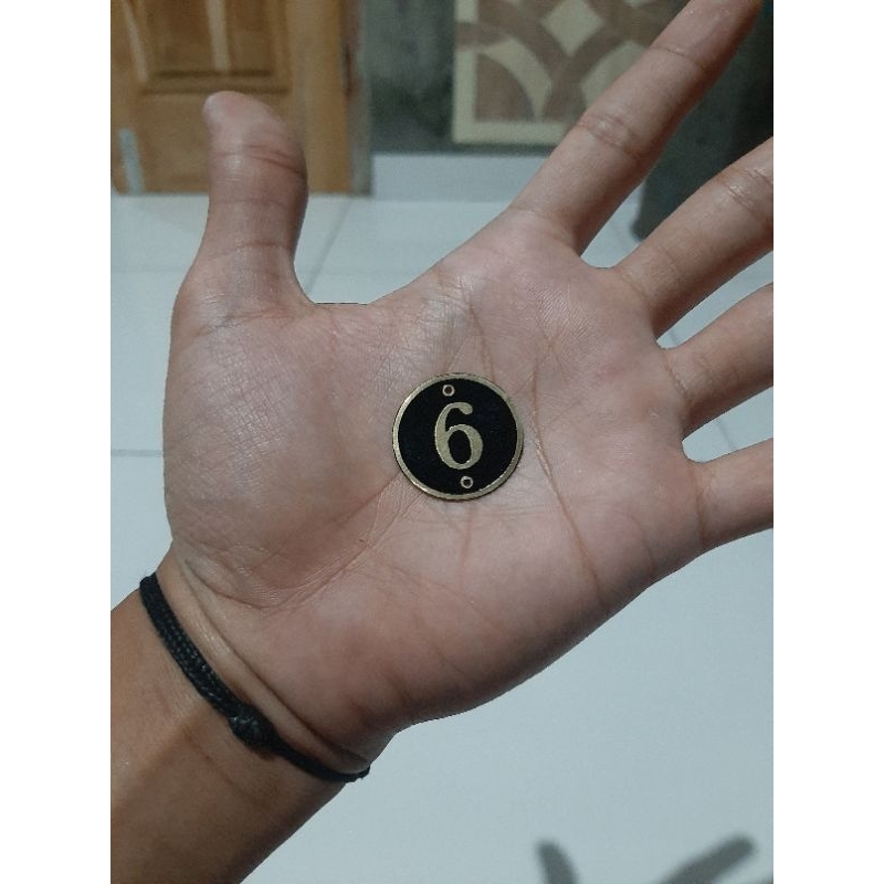 Jual Label/Logo/Emblem Kuningan diameter 2,5cm | Shopee Indonesia