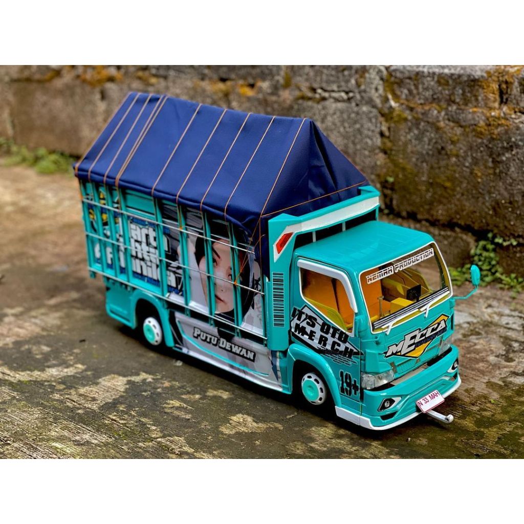 Jual PROMO Mainan Miniatur truk oleng bisa jalan bisa belok oleng asli ...