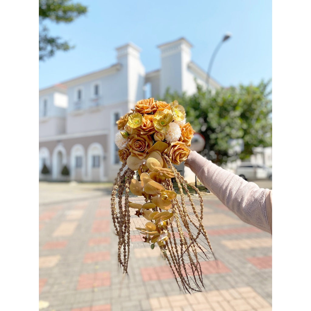 Jual Hand buket juntai pernikahan wedding bouquet cascade orchid poppy ...