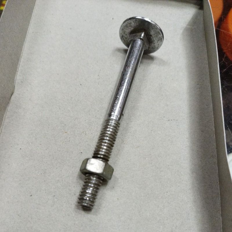 Jual Baut besar meja mesin jahit obras neci | Shopee Indonesia