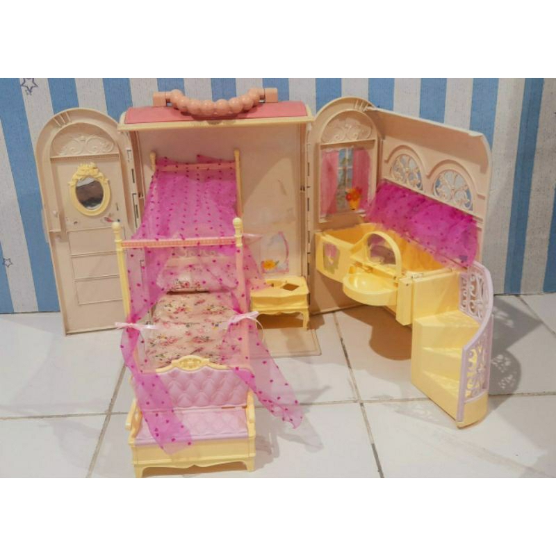 Jual koper rumah barbie preloved | Shopee Indonesia