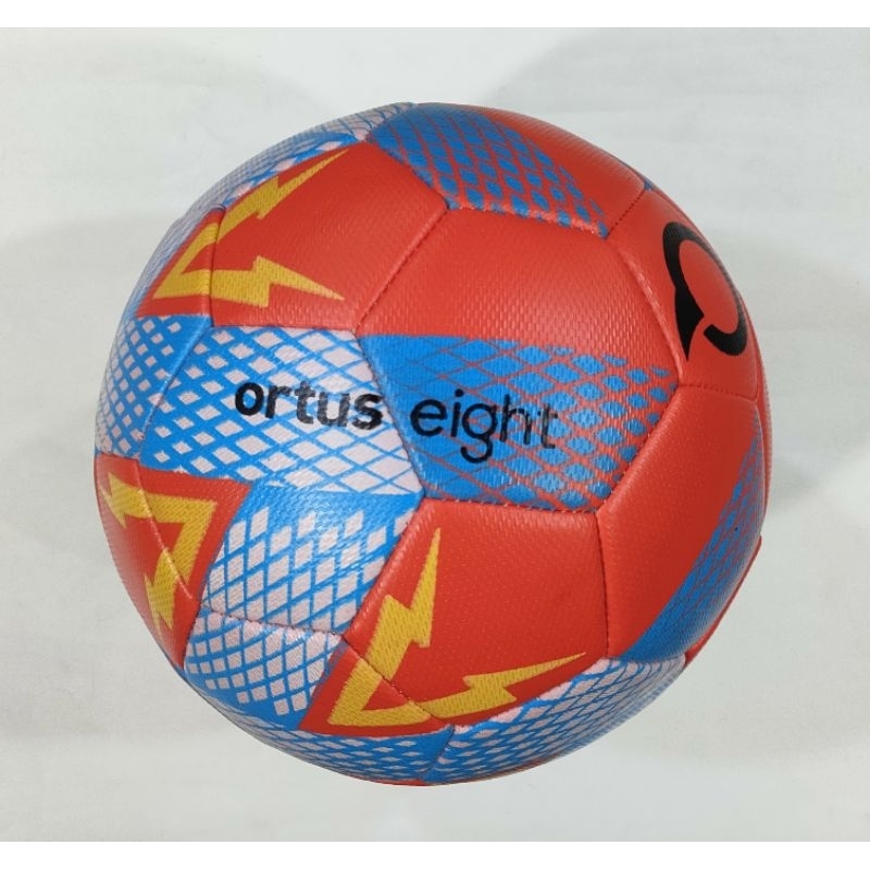 Jual bola sepak spec dan ortus eight | Shopee Indonesia