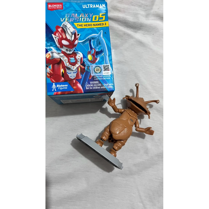 Jual blind box ultraman gacha set koleksi figure ultraman seri galaxy ...